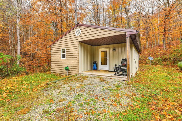 1 Mi To Hunting: Cozy & Secluded Stout Cabin - Shawnee State Park, West Portsmouth