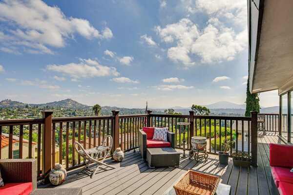 Mt. Nebo Oasis In La Mesa W/ Wraparound Deck - Spring Valley, CA