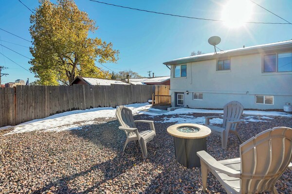 Cloud Ridge! Cozy Suite W Fire Pit & Game Area - Colorado Springs, CO