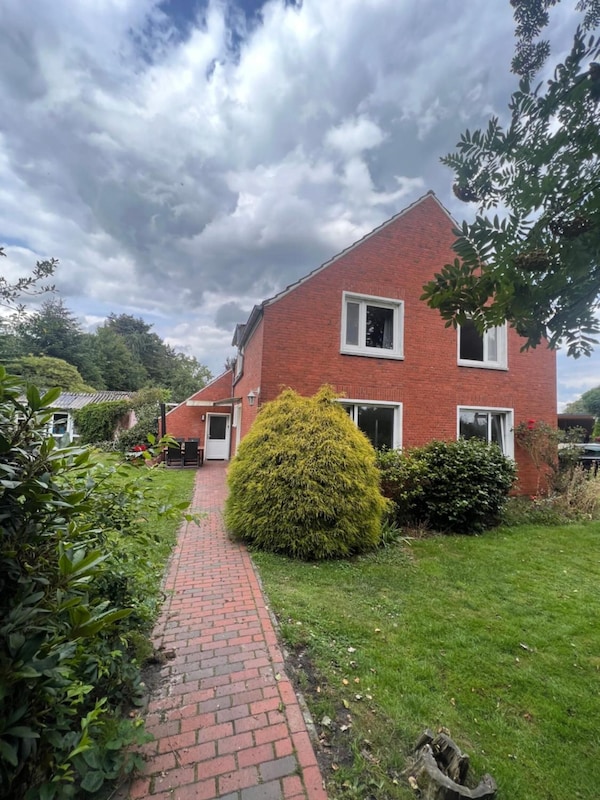 Ferienwohnung Liese" Mit Privater Terrasse, Privatem Garten Und Wi-fi - Detern