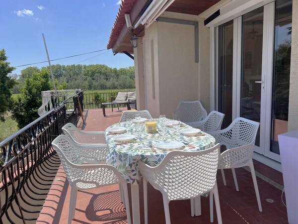 Split-level Apartment In Countryside 3 Km From Beziers - Béziers