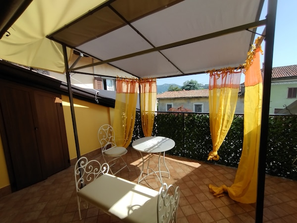 Mansarda Di Masha, Appartamento Trilocale 5 Min Dal Lago Iseo - Sarnico