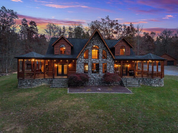 Shenandoah Mansion Su - Harrisonburg, VA