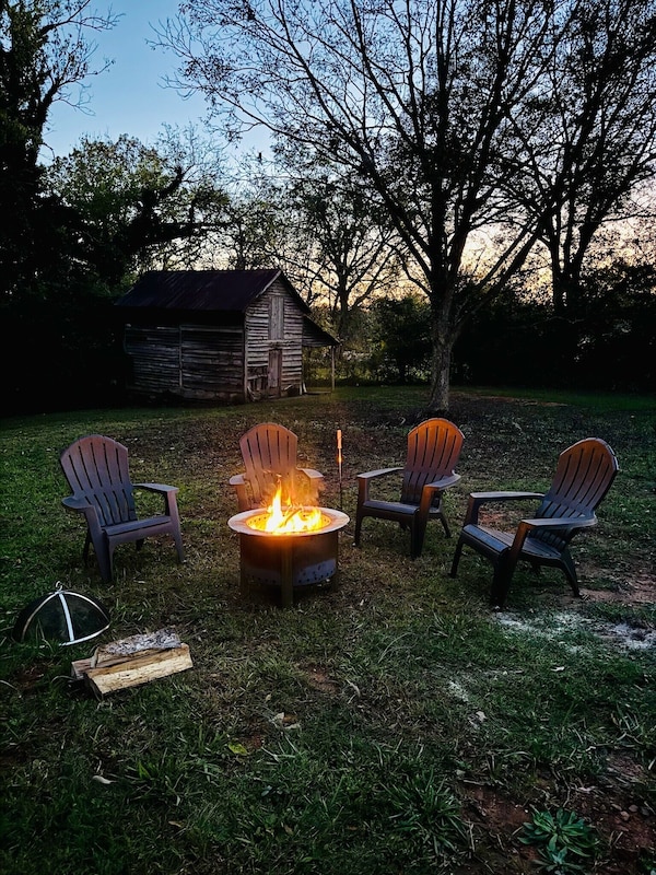 The Shack - A Charming Cottage In Lowndesville With Wifi, Ac - Redbox, Calhoun Falls
