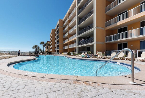 Az 314 Gulf-front Condo With Pools & Stunning Views! - Fort Walton Beach