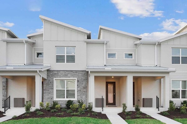 Pierre's Pier | Luxe Home Next To Universal W/ Pvt Pool, Grand Lr/dr & Themed Br - Orlando, FL