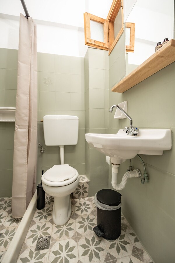 Hippocampus - Economy Quadruple Room - Naxos, Grecia