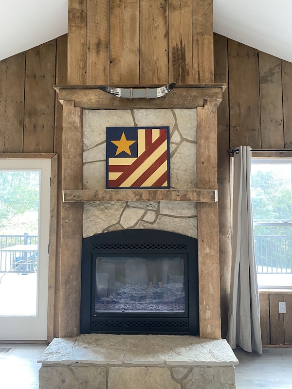 3-bedroom Family Friendly Home On 4 Acres Near Hermann With Wifi, Ac, Deck - Hermann, MO