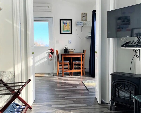 Sandbanks Cottage At The Birch - Sand Banks