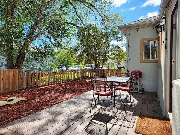 Charming Historic Bungalow - Montrose, CO