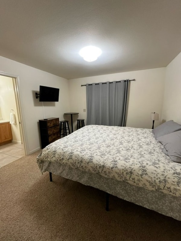 Family Farmhouse In Fort Bragg - Fort Bragg, CA