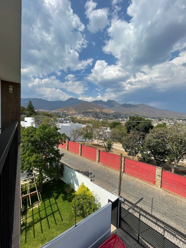 Exclusive And Equipped 3 Bedroom Apartment.  10 Minutes From Downtown! - Oaxaca de Juárez