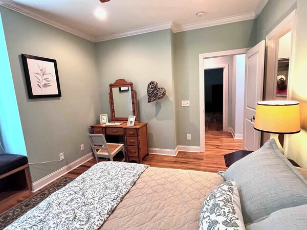 Gateway Farmhouse - 3 Bedroom Suite, Pool Gw234 - Nashville, TN