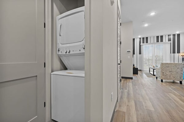 Relax In Style 1br Apt Close To Music Scene! - Nashville, IN