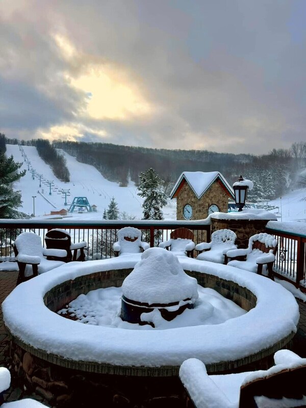 Your Private Getaway With Stunning Views. - Salamanca, NY
