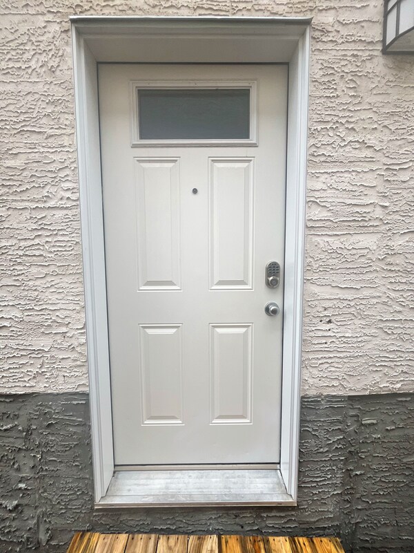 Nice 2 Bed Basement + Private Entrance - Winnipeg
