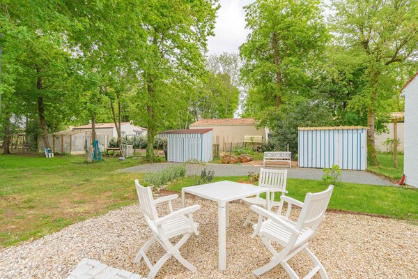 Maison De Vacances 'Gite Mer Et Terre' Avec Terrasse Privée, Wi-fi Et Climatisation - La Tremblade