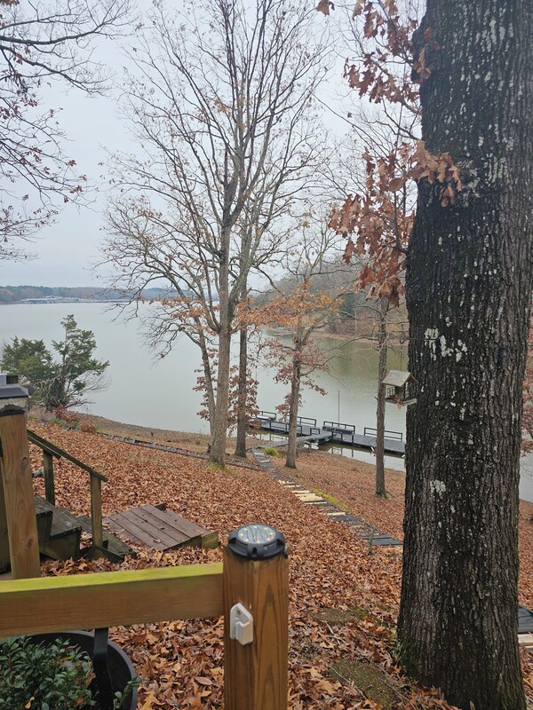 Breathtaking View From Our Cabin-like Condo On Tn River Ky Lake With A Boat Dock - Camden, TN
