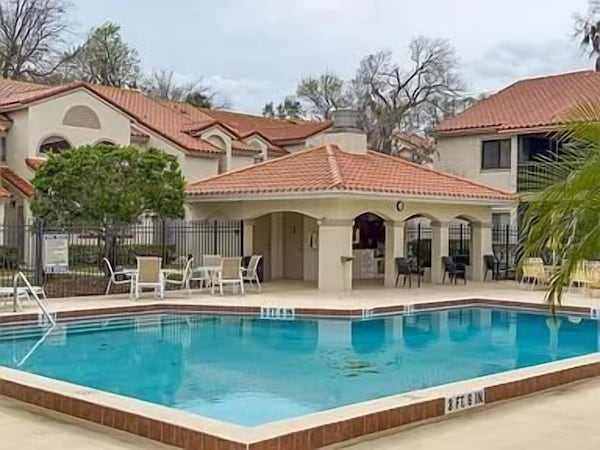 La Cita Luxury: Golf, Dining, And Relaxation Awaits - Titusville, FL