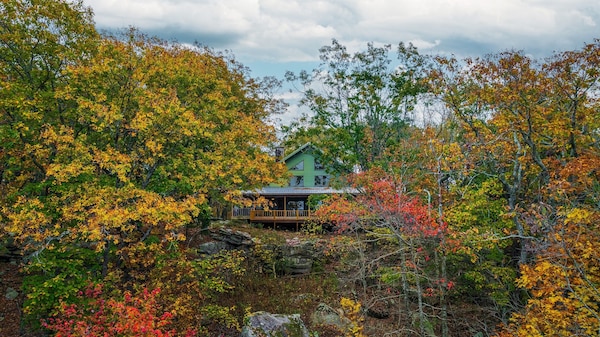 Snails Pace South-6br/3.5 Bath - Mentone, AL