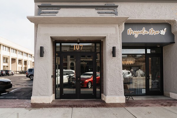 Charming Apartment Downtown Troy - Troy, OH