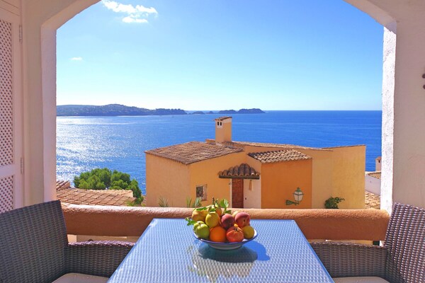 A3025 Apartment With Sea View For 4 People In Cala Fornells - Cala Fornells