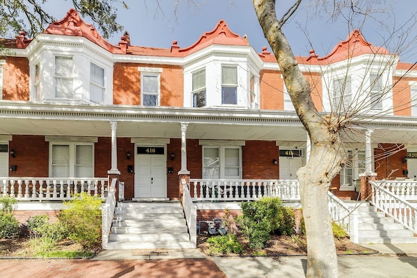 Beautiful Historic Home Close To Downton/ Forsyth Park/ Restaurants /Riverwalk - Savannah, GA