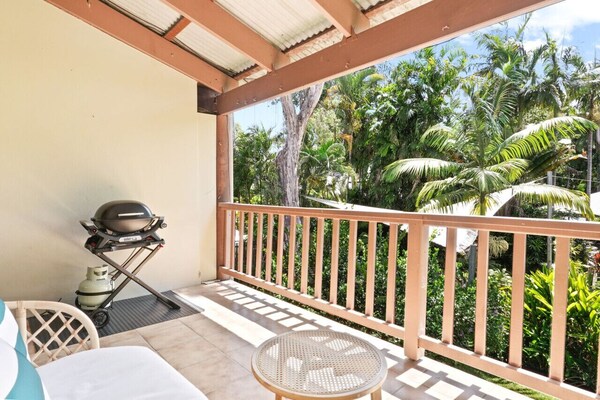 Tropical Beachside Townhouse- Relax And Unwind In This Stylish Port Douglas Retreat - Port Douglas