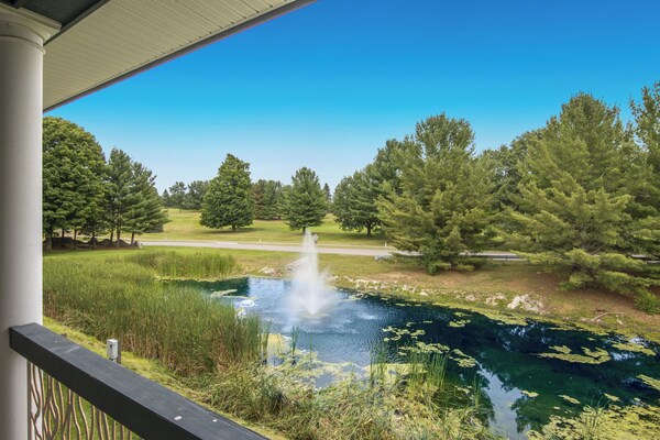 Relaxing Golf Course Retreat At Shanty Creek Resort | Pool And Beach Access - Michigan