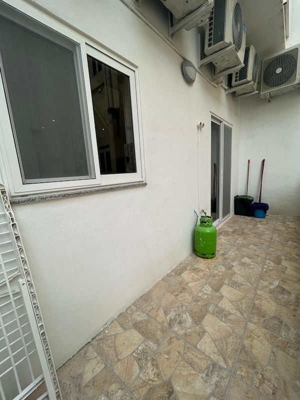 Charming 2-bedroom Apartment With Wifi And Ac In Lovely Il-gżira - La Valette