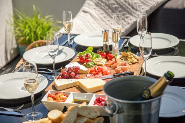 Award Winning Boutique Homestay - 5 Mins To Beach. Garden Set In Wooded Valley - Portreath
