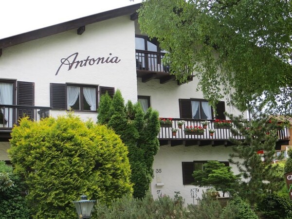 Ferienwohnung 5, 1 Schlafraum - Gästehaus Antonia - Garmisch-Partenkirchen