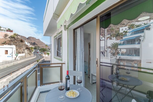 Vacation Apartment 'Los Angeles 3' With Sea View, Shared Terrace And Wi-fi - Puerto de Mogán