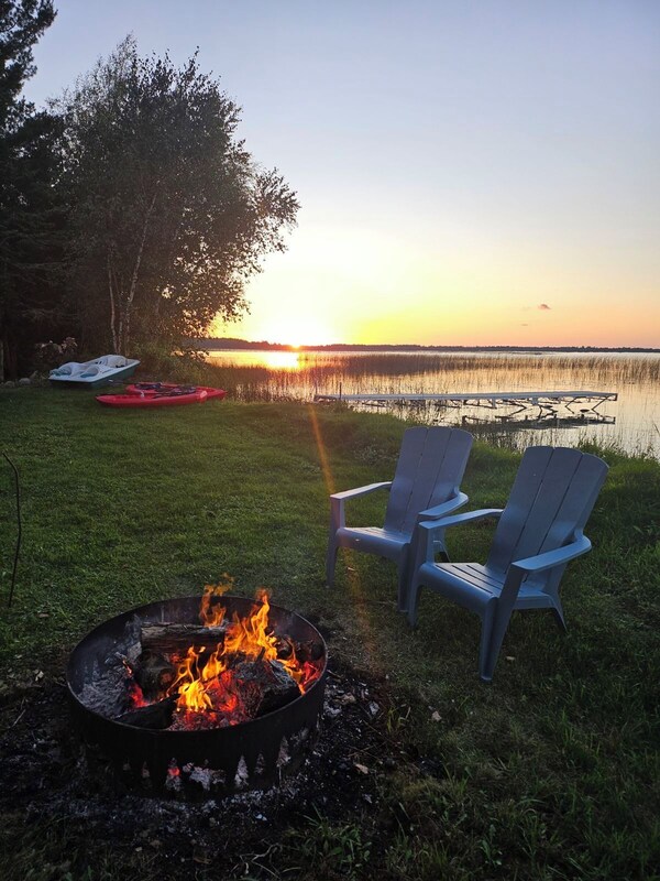 Home On Grand Lake, In Saginaw, Near Ivy Black - Grand Lake, MN