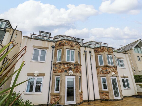 Sea View, Family Friendly, Country Holiday Cottage In Carbis Bay - マラジオン