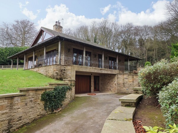 Sandy Gate, Pet Friendly, Character Holiday Cottage In Knaresborough - Ripon
