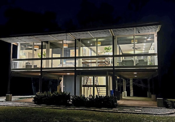 Glass House On Scenic Bogue Falaya River - 卡溫頓