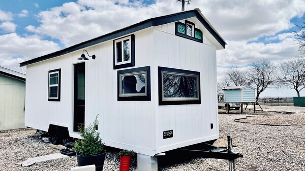 Charming Cottage In Delightful Kyle With Ac, Wifi - Kyle, TX
