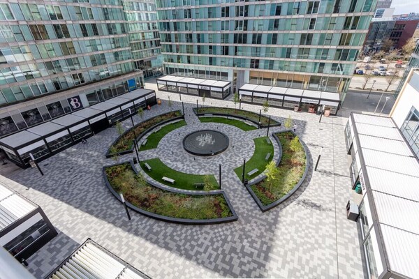 City Centre Flat - Free Parking, Skytv & Fast Wifi - Milton Keynes