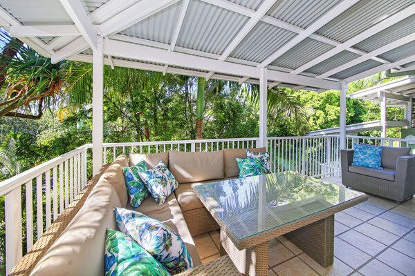 Noosa Oasis: 2br With Tennis Court, Pool And Sauna - Noosa Heads