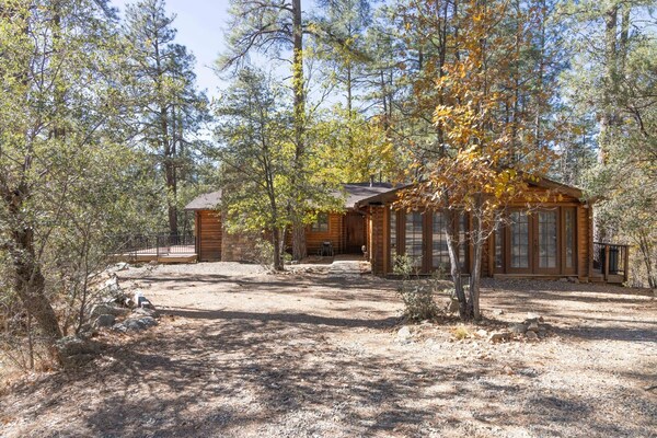 New! Cozycreekcabin-treehouse-large Deck-mountain Home - Prescott, AZ