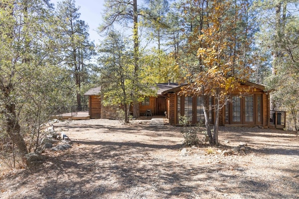 New! Cozycreekcabin-treehouse-large Deck-mountain Home - Prescott, AZ