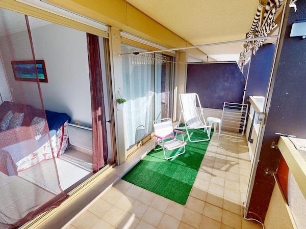 Quiet 2-room With Terrace, Pool, Parking And Wifi - Menton