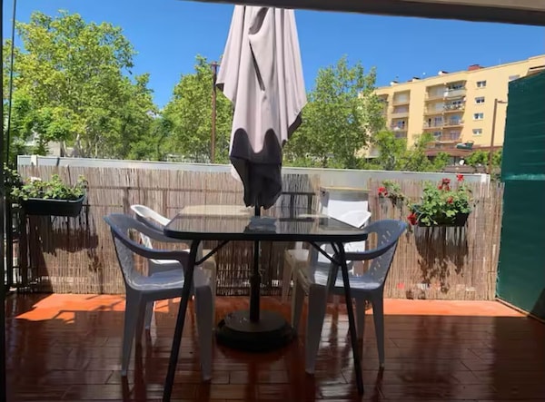 Centrally Located Apartment - Sant Feliu de Guíxols