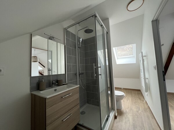 Sous Les Toits - Appart Familial 5p, Centre-ville - Wimereux