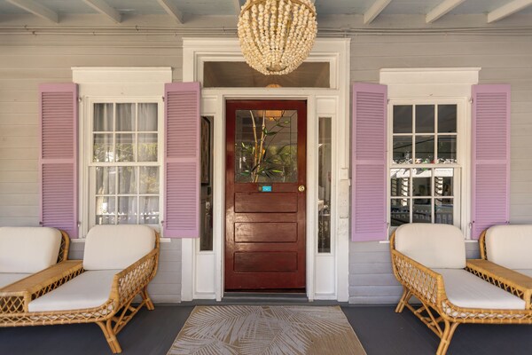 The Flagler Room @ Inn On Fleming ~ Adults Only 1st Floor King & Shared Pool - Key West, FL