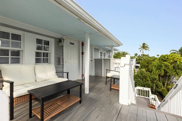 The Geiger Room @ The Inn On Fleming ~ 3rd Floor 2 Bed Suite W/ Shared Pool! - Key West, FL