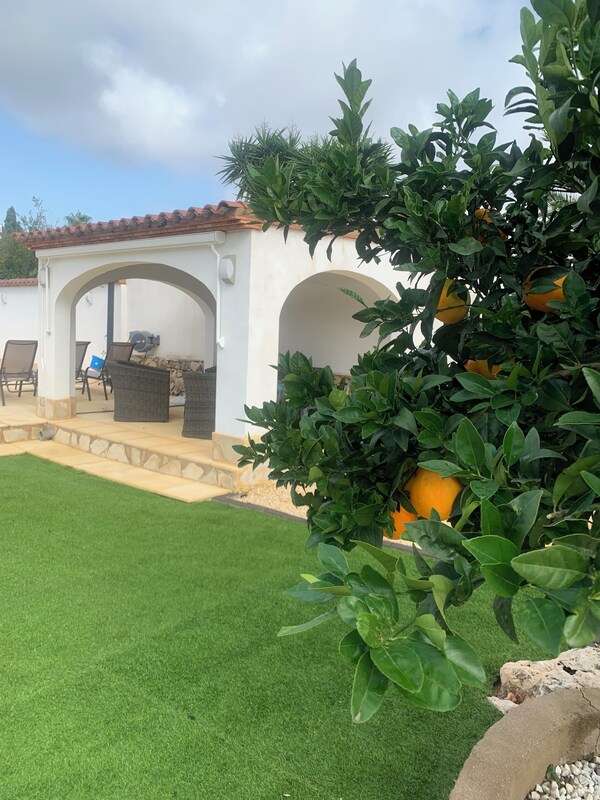 Costa Blanca Belle Villa 10 Personnes Piscine Et Grand Jardin - Oliva