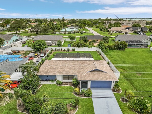 Sleek Cape Coral Vacation Rental With Private Pool - Cape Coral, FL