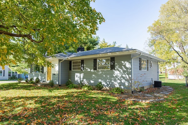Charming 3 Bed 1 Bath Home Near Columbus Historic District Reynoldsburg - Canal Winchester, OH